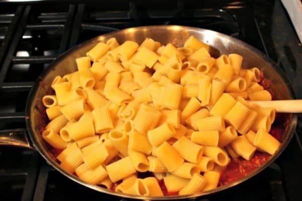 Pork Rigatoni Bake with Italian Sausage – Must Love Home